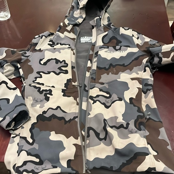 KUIU | Jackets & Coats | Kuiu Jacket For Sale | Poshmark